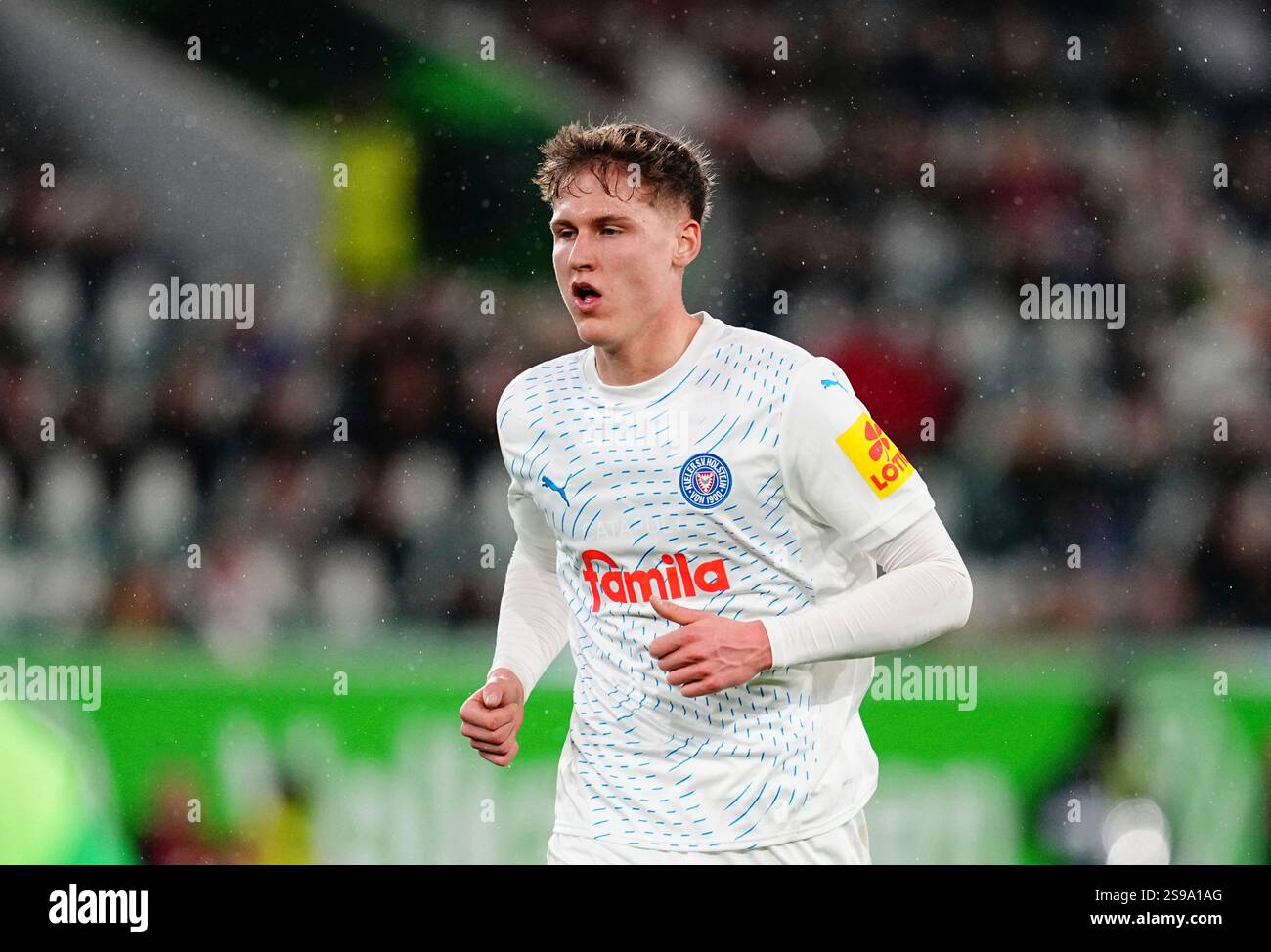 January 24 2025: Phil Harres (Holstein Kiel) looks on during a 1 ...