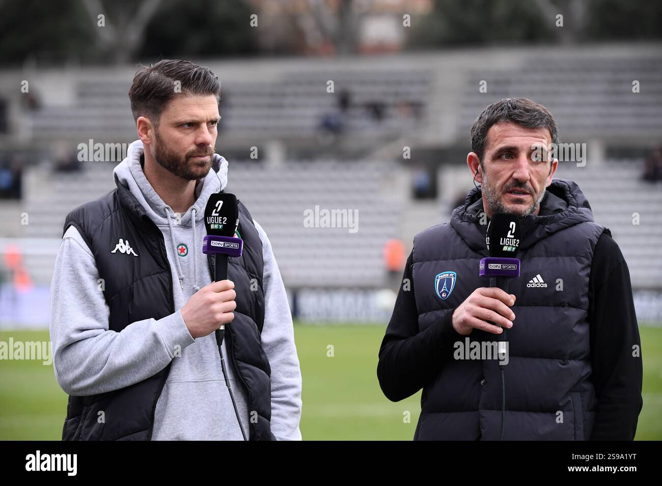Gregory POIRIER (Entraineur Red Star) - Stephane GILLI (Entraineur ...
