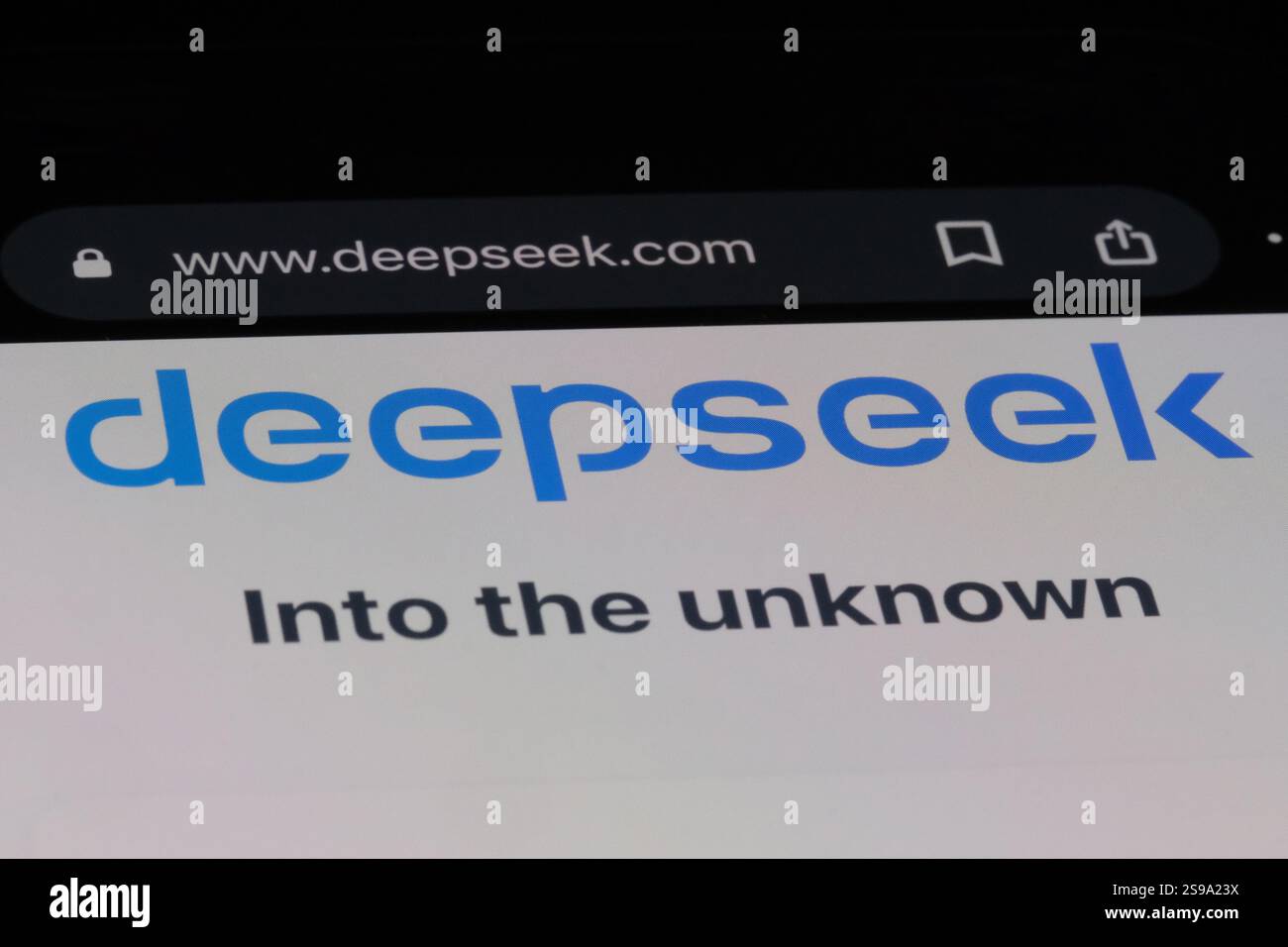 Deepseek ai model hi-res stock photography and images - Alamy