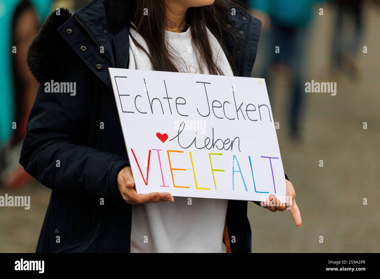 25 January 2025, North Rhine-Westphalia, Cologne: A participant in the ...