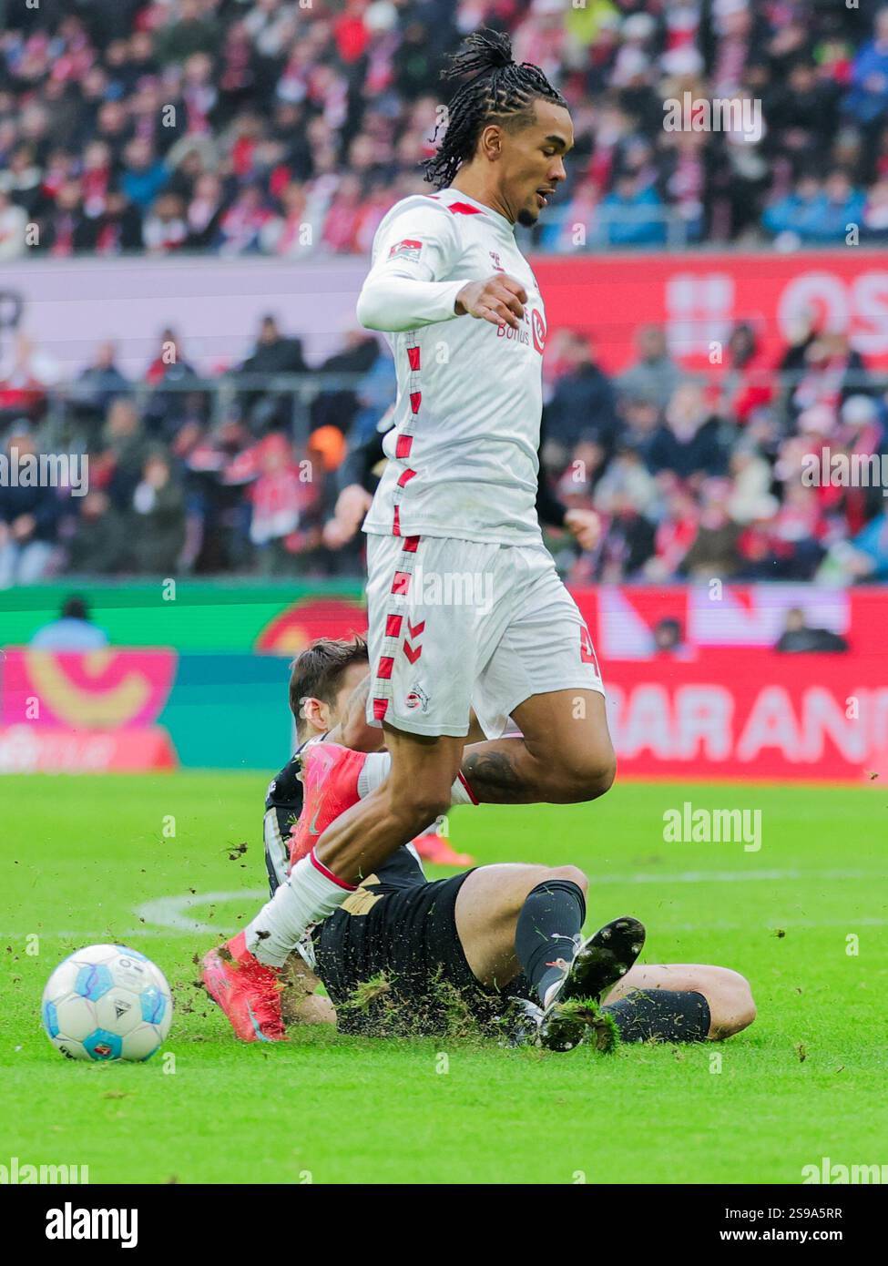 25 January 2025, North Rhine-Westphalia, Cologne: Soccer: Bundesliga 2 ...