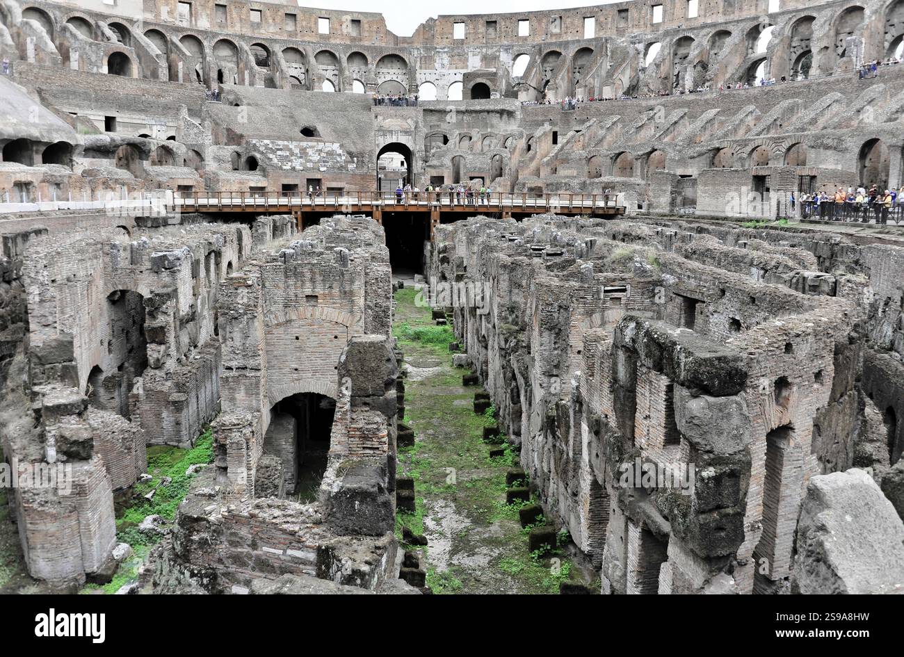 Colosseum, Colosseum, amphitheatre, built 72 AD by Vespasian, Rome ...