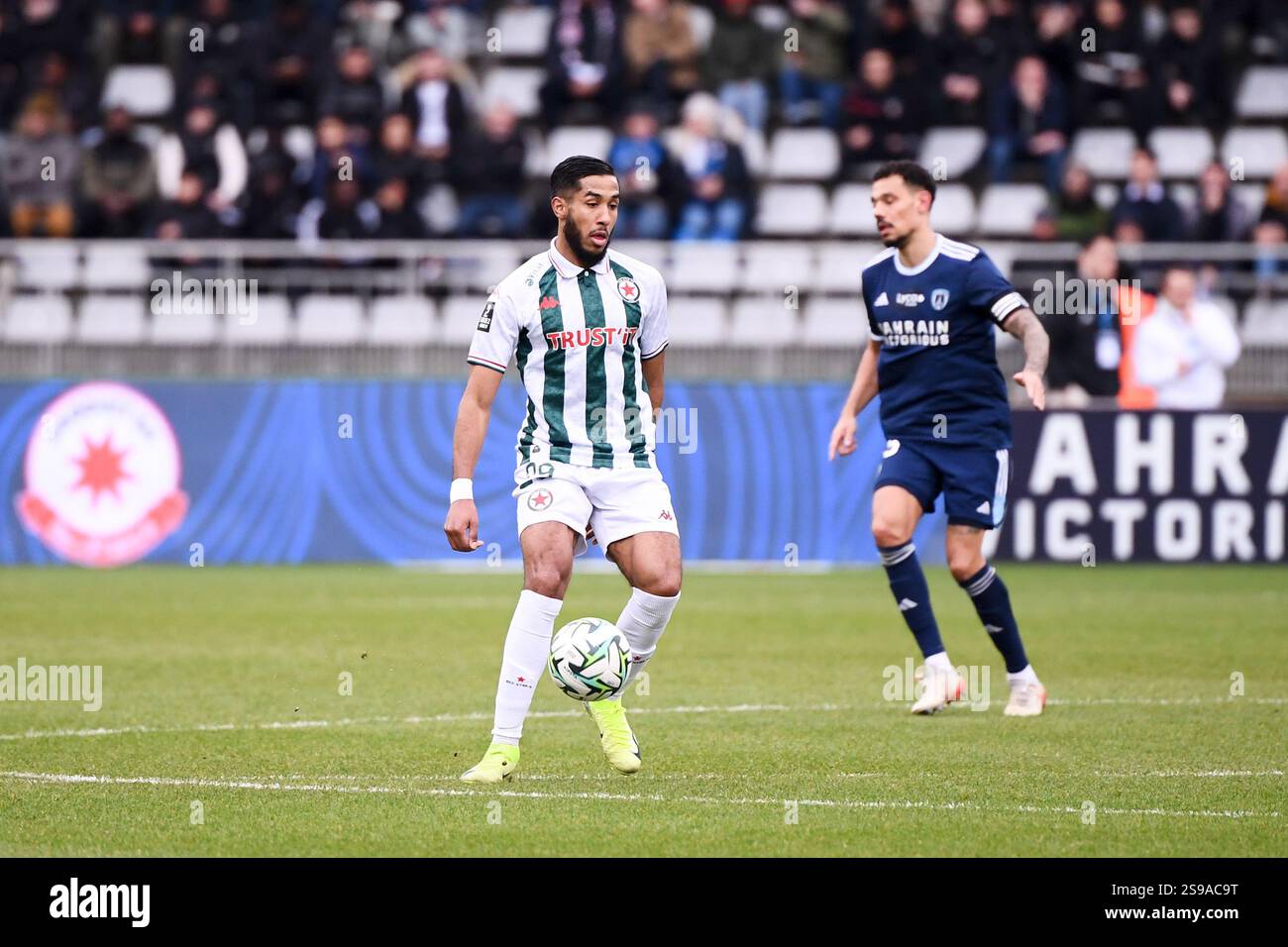 29 Hacene BENALI (red) during the Ligue 2 BKT match between Paris and ...