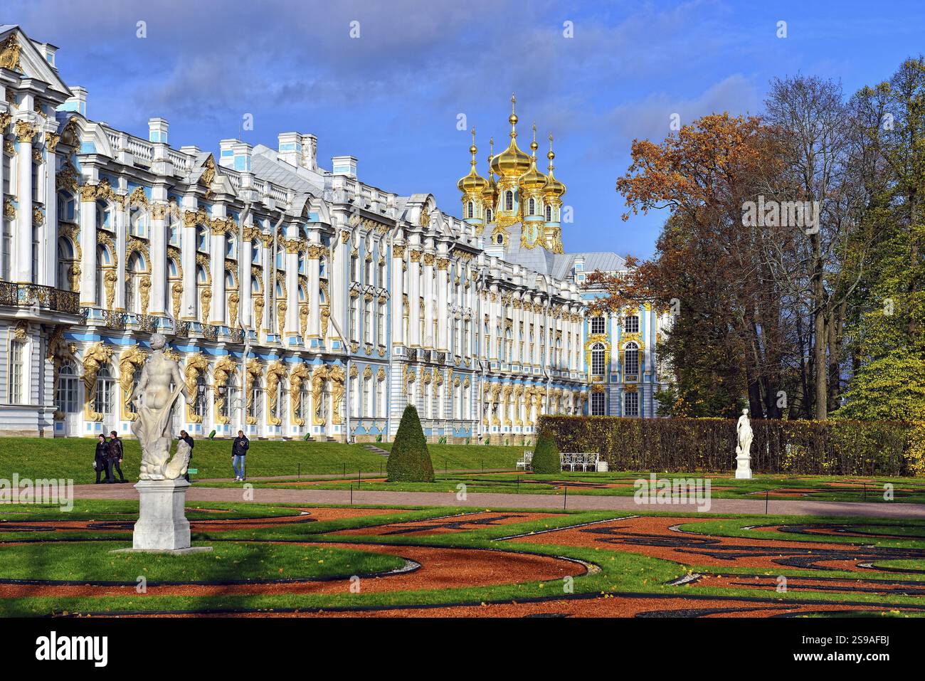 Summer landscape of Pushkin Park, Russia. View of the Catherine Palace ...