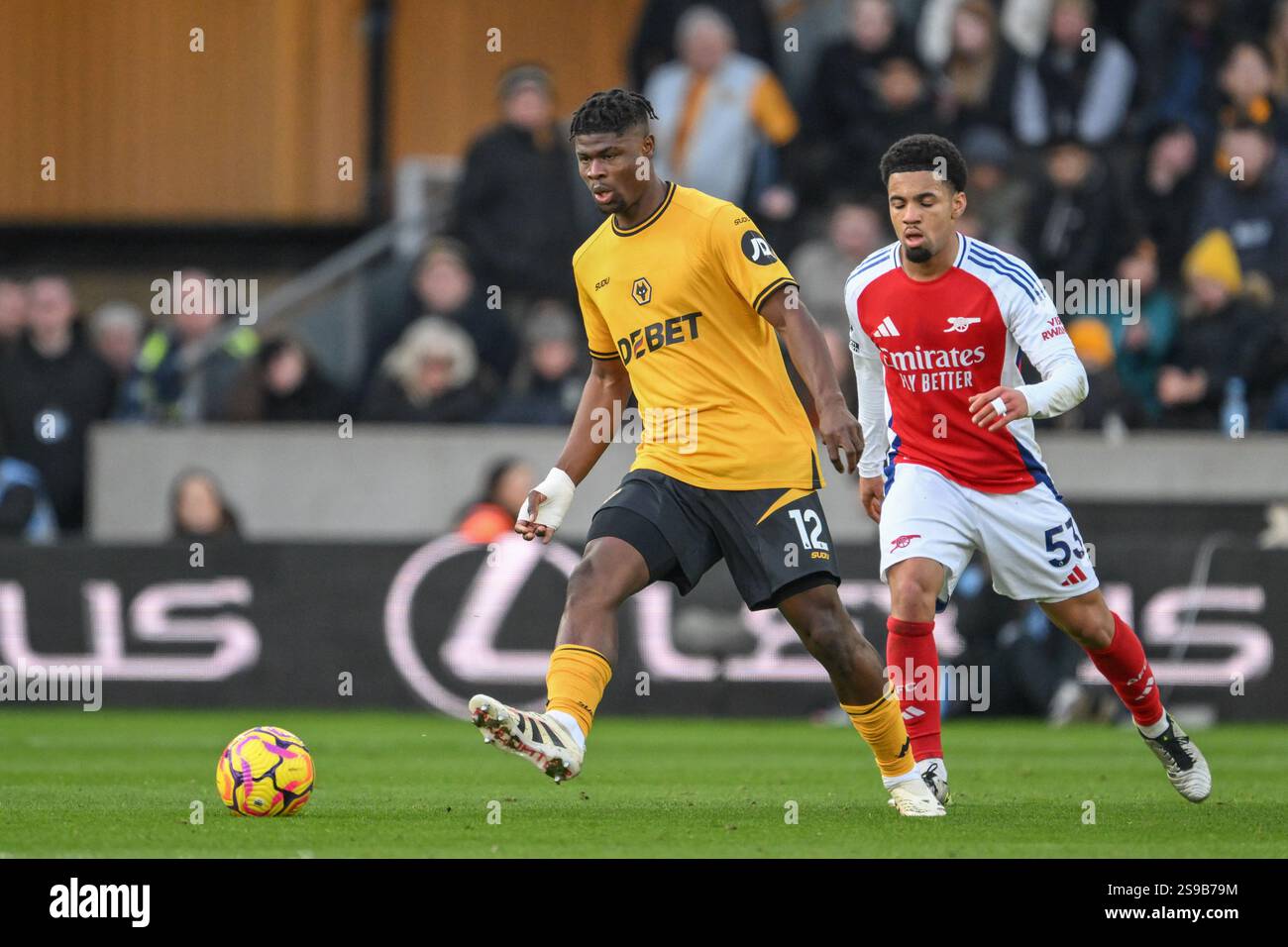 Emmanuel Agbadou of Wolverhampton Wanderers in action during the ...