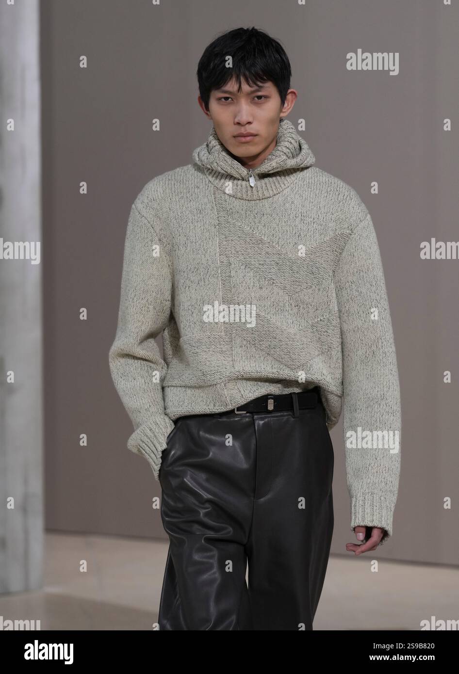 A model wears a creation for the men's Hermes Fall-Winter 2025-2026 ...