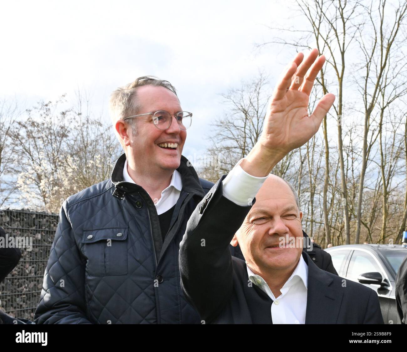 25 January 2025, Rhineland-Palatinate, Landau: Federal Chancellor Olaf ...