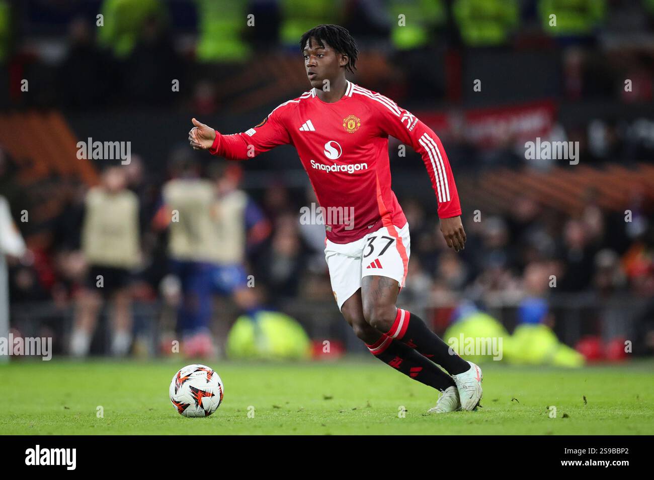 Manchester United midfielder Kobbie Mainoo (37) during the Manchester ...