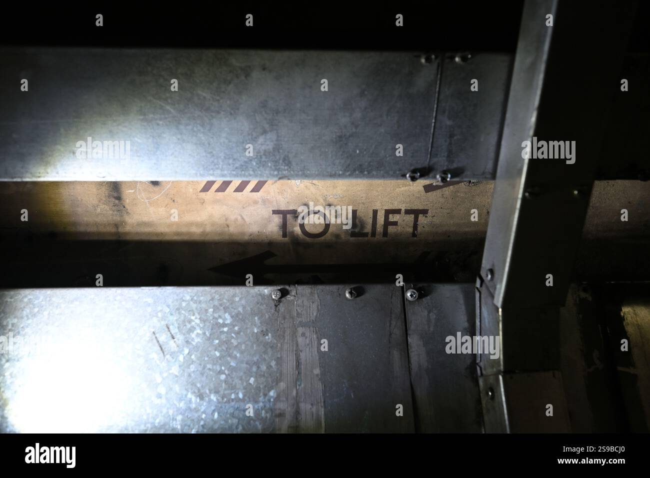 Original Lift sign hidden behind electrical trunking in the disused ...