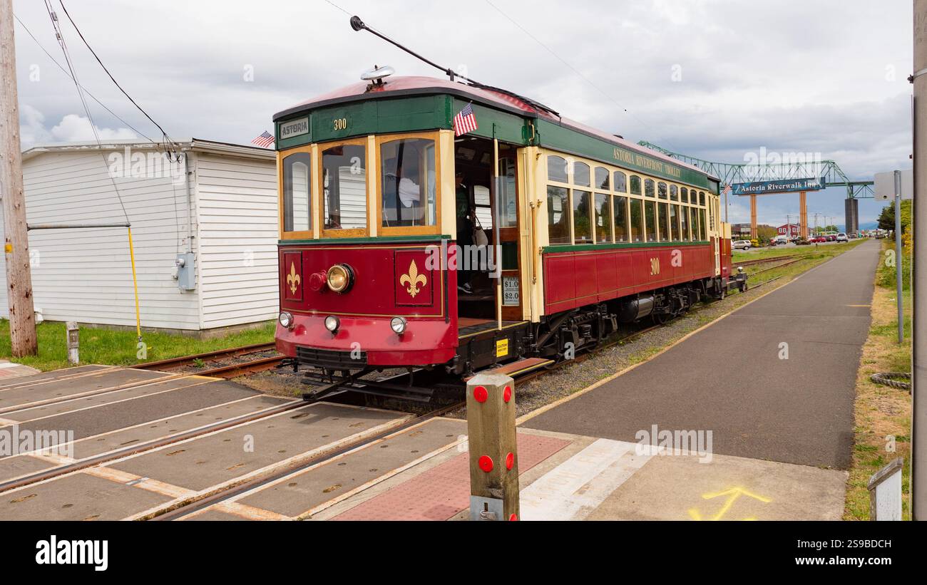 Astoria, Oregon, USA - May 21, 2019: Trolley or tram transport. Train ...