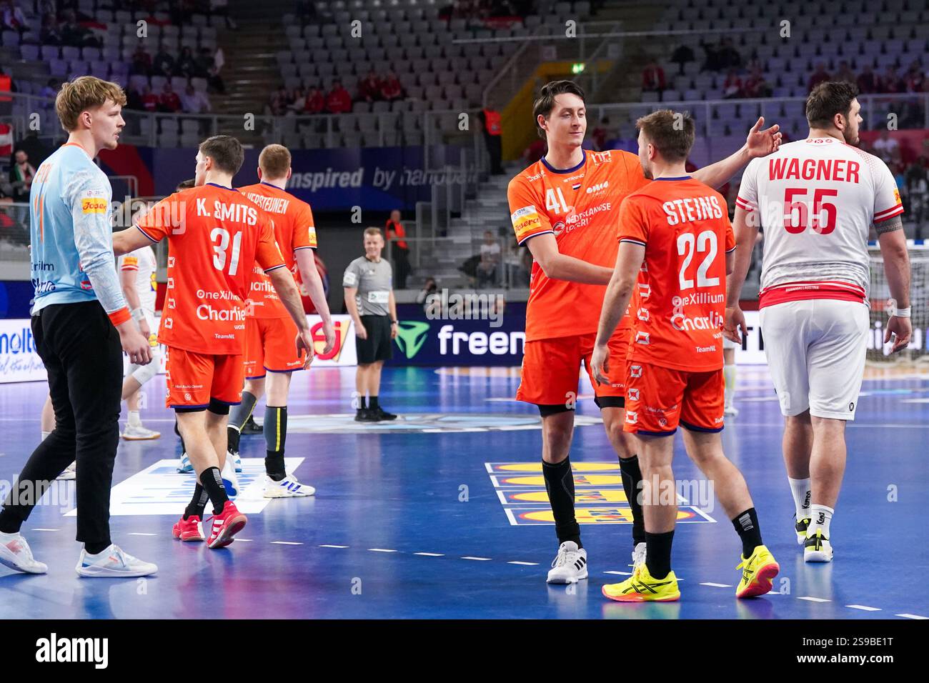 Jeromy van der ban hi-res stock photography and images - Alamy
