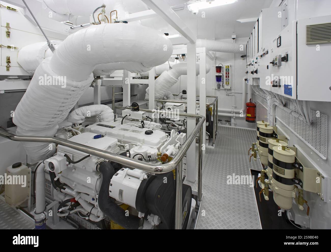 Modern Yacht Engine Room of Feadship, Callisto with Advanced Shiny ...