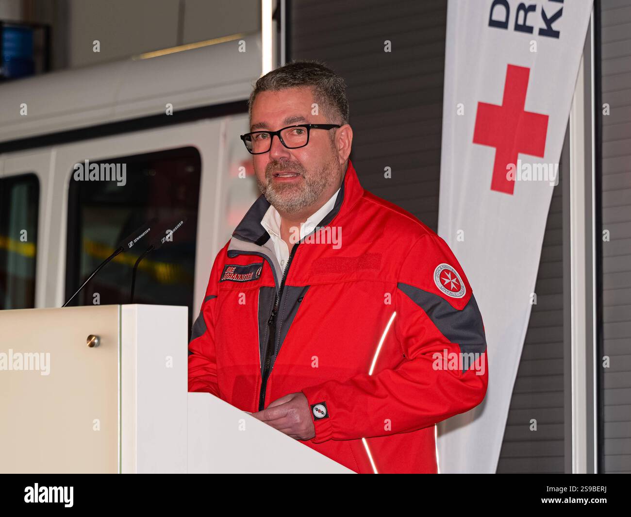 Zivile Verteidigung: Herausforderungen für die Zukunft für die Michael ...