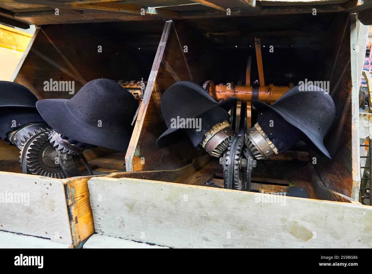 Innovative felt hat machine showcases craftsmanship and industry ...