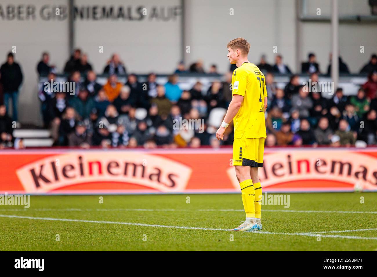 Ismail Harnafi (Alemannia Aachen, #27) GER, SC Verl vs. Alemannia ...