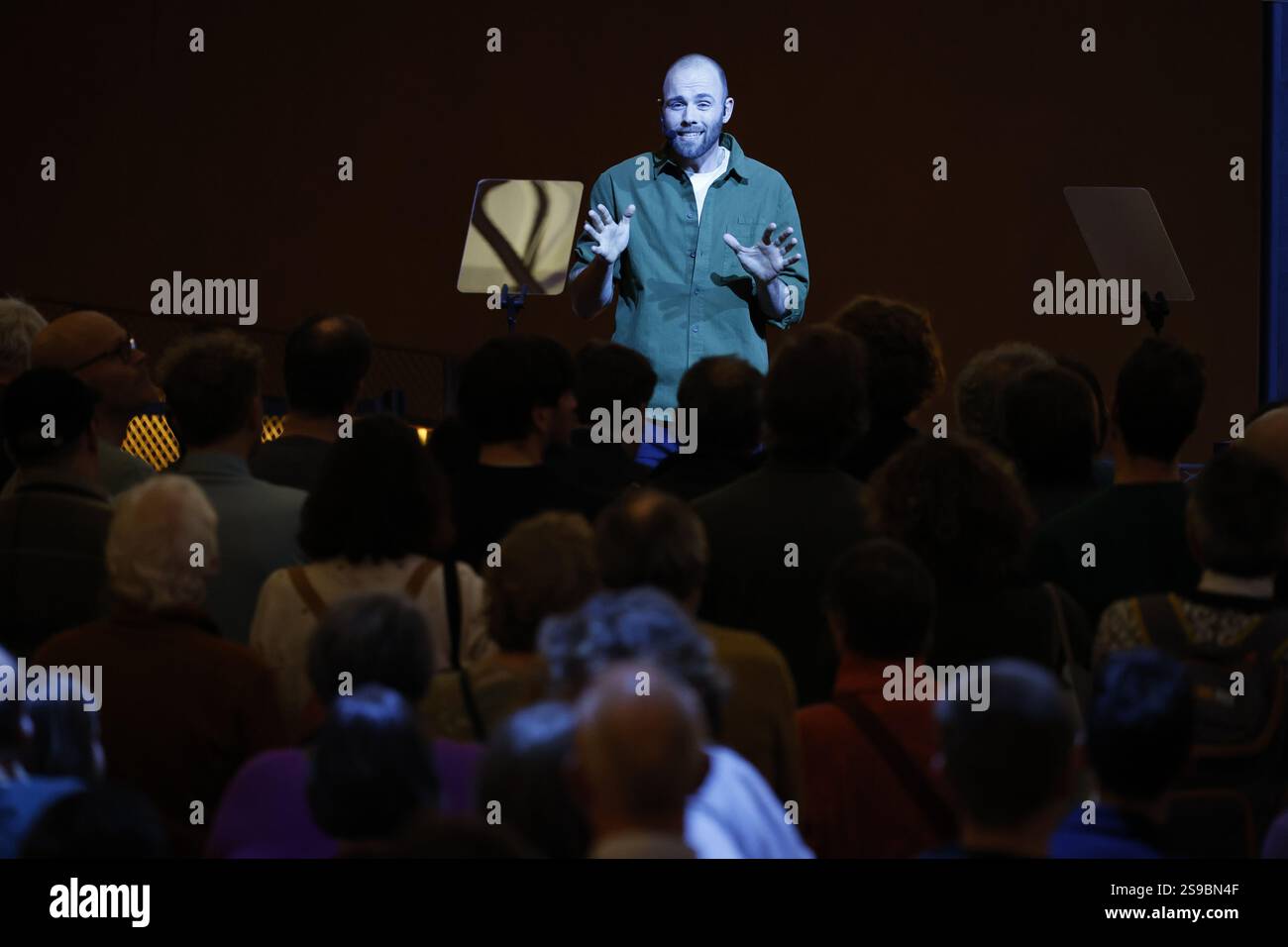 Groen chairman Bart Dhondt delivers a speech at the traditional new ...