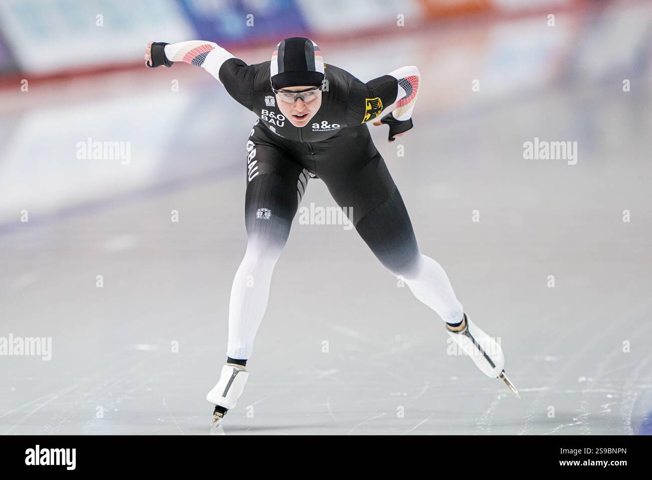 CALGARY, CANADA - JANUARY 25: Marlen Ehseluns of Germany competing ...