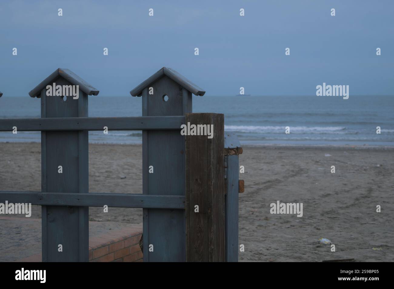 Beach and sorrow hi-res stock photography and images - Alamy