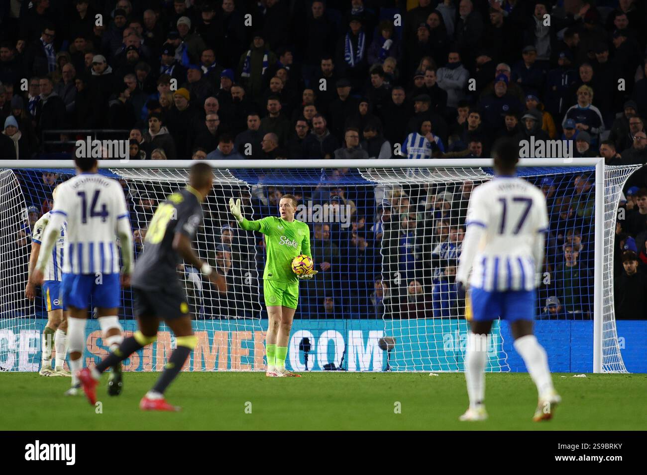 Brighton, England, January 25th 2025: Jordan Pickford (1 Everton ...