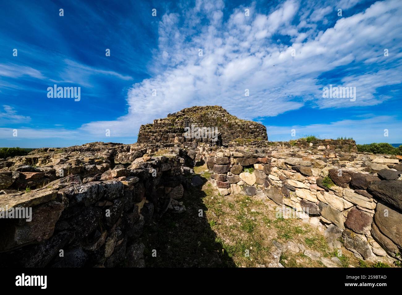 Ruins of the Nuraghe Su Nuraxi di Barumini from the 17th century BC ...