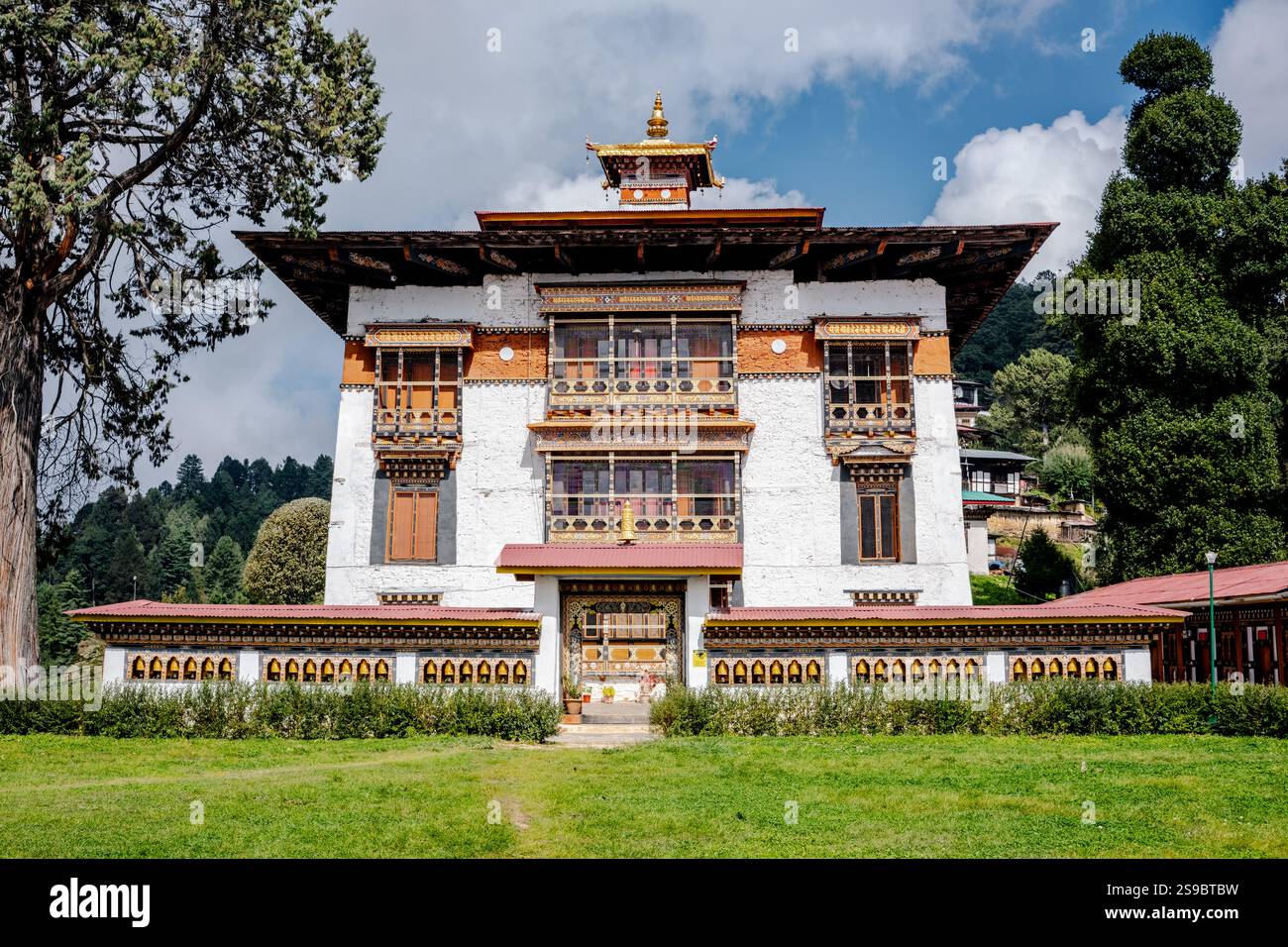 Tashigang goempa hi-res stock photography and images - Alamy