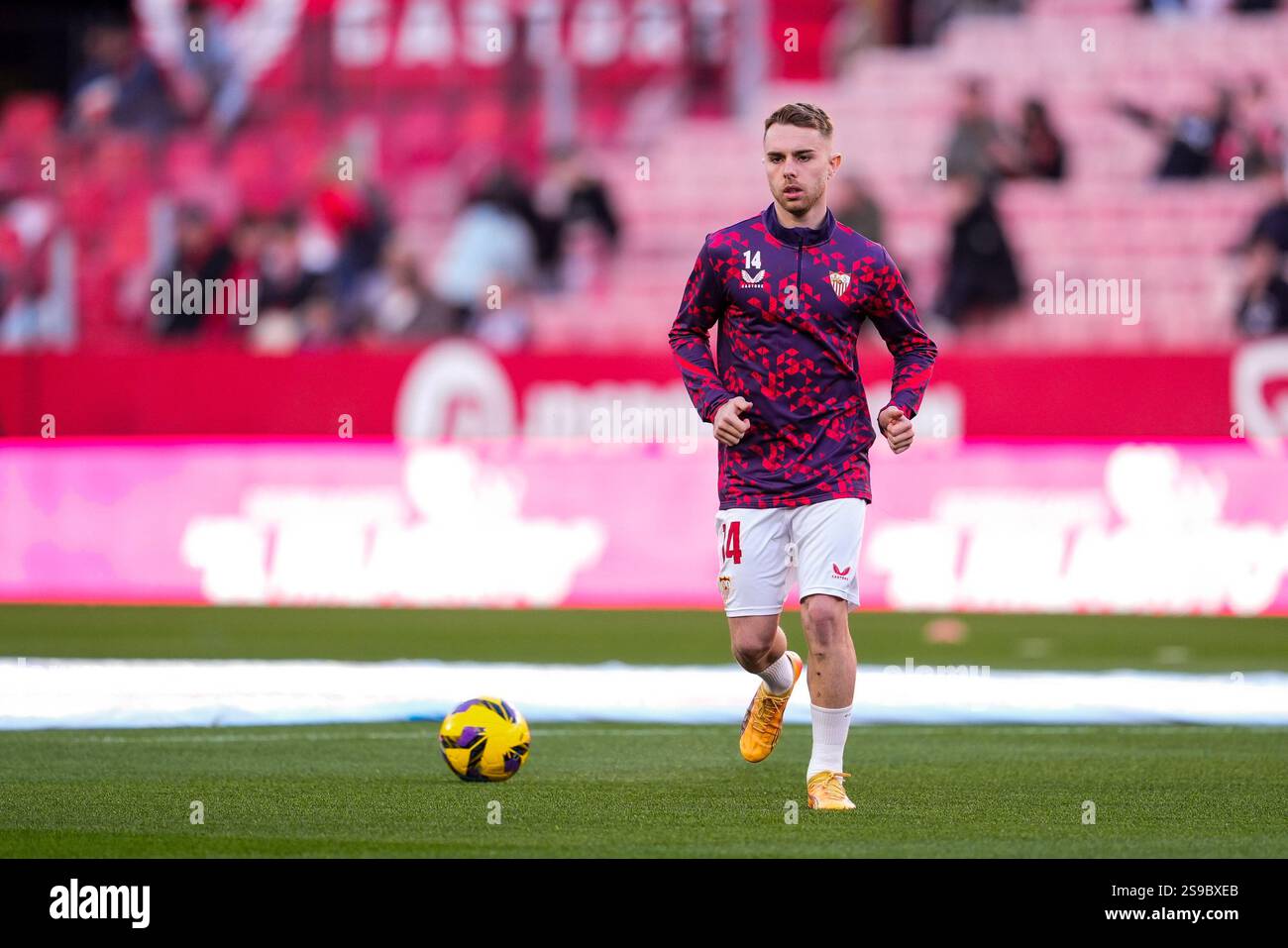 Peque Fernandez of Sevilla FC warms up during the Spanish league ...