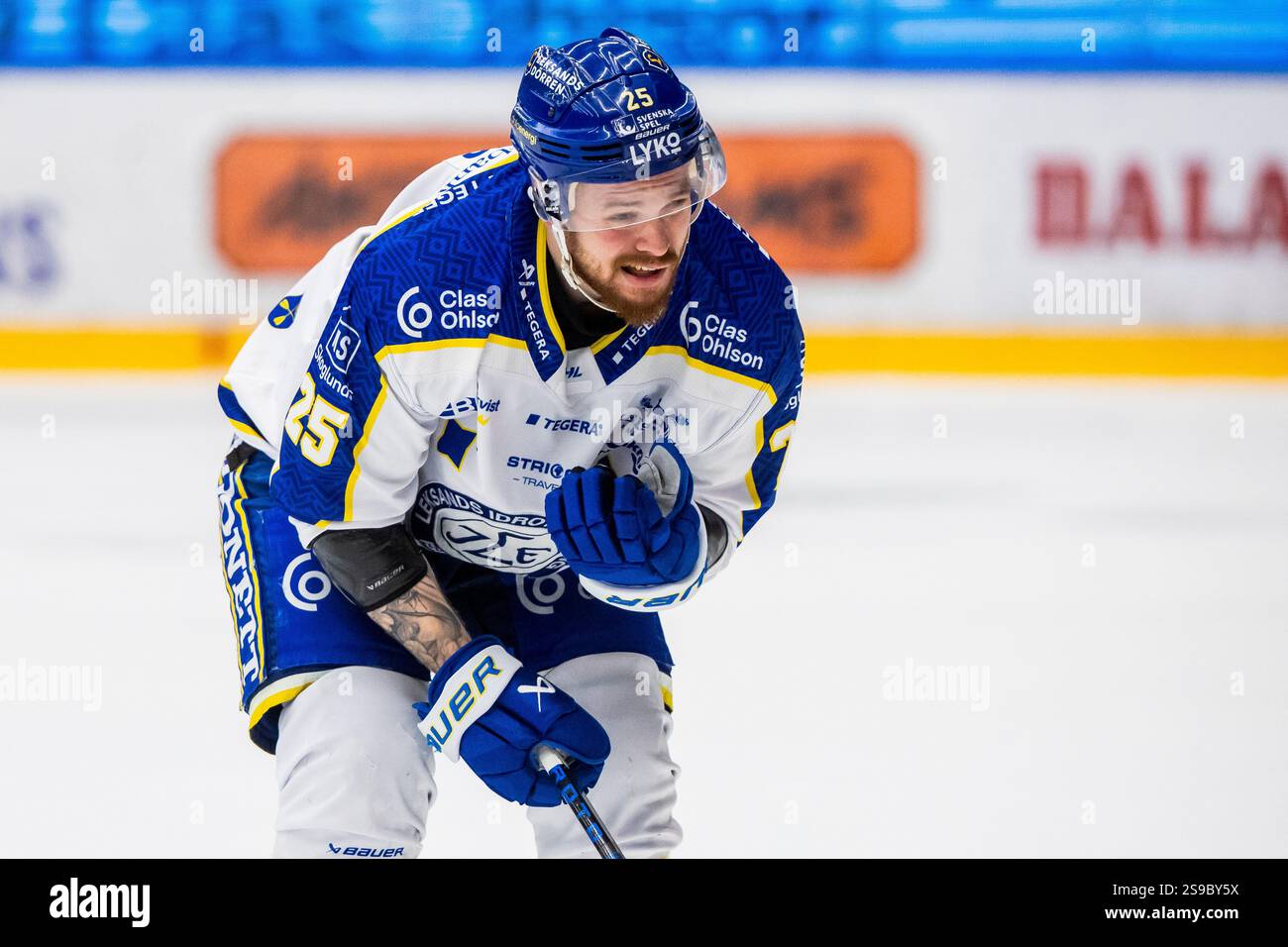 250125 Leksands Lucas Elvenes under ishockeymatchen i SHL mellan Leksand och Linköping den 25 ...