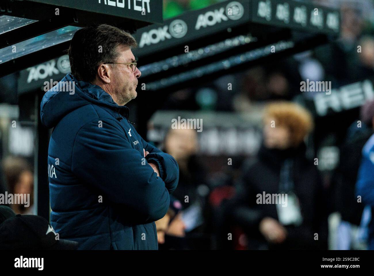 Dieter-Klaus Hecking (Trainer VfL Bochum) 1. Fussball Bundesliga, Borussia M?nchengladbach - VfL ...