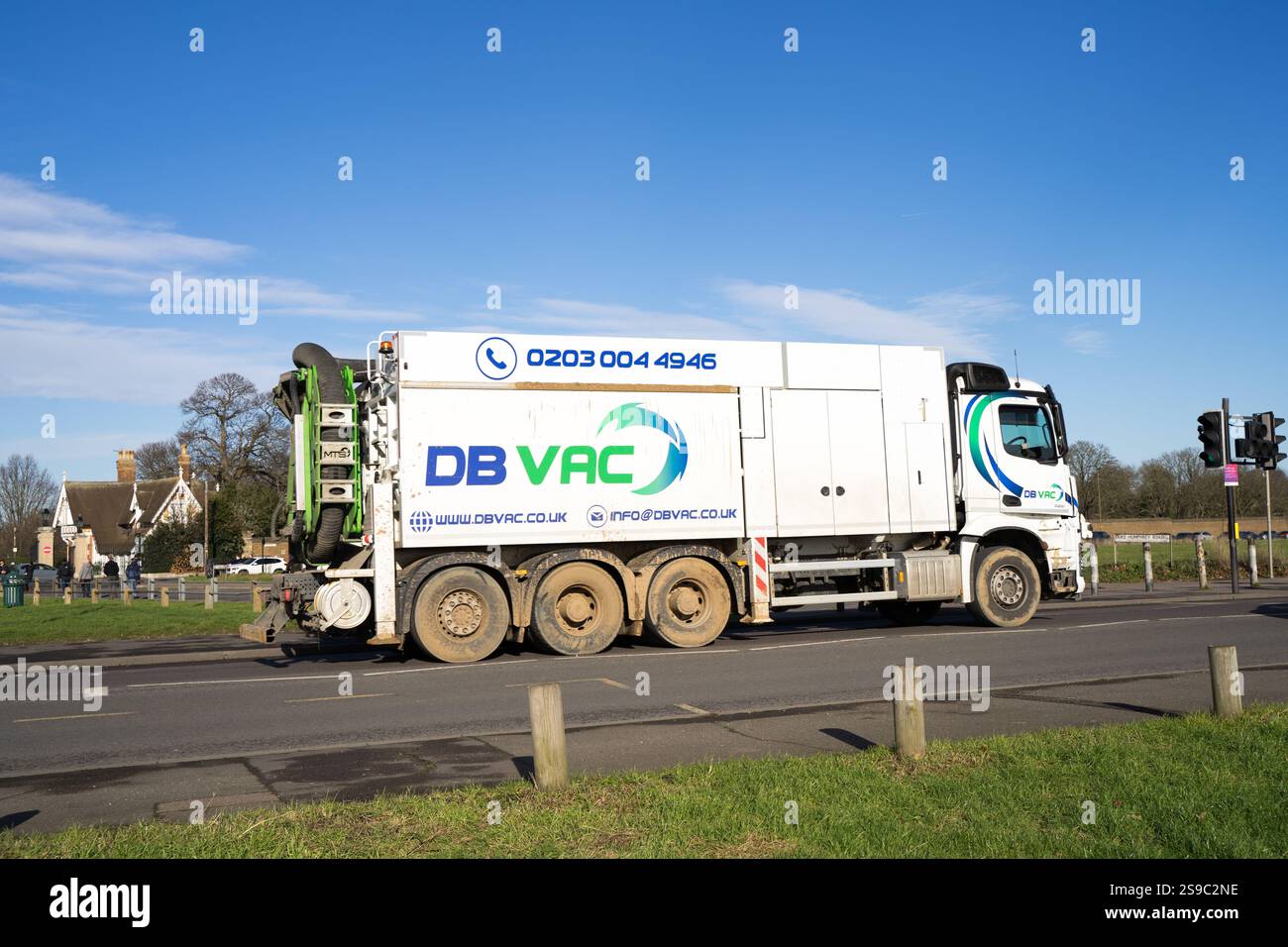 Db vac suction excavator hi-res stock photography and images - Alamy
