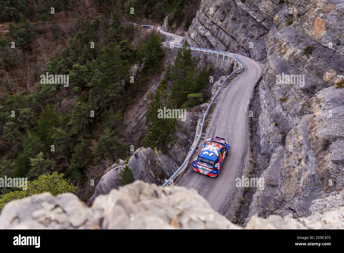 25 Charles MUNSTER, Loris PASCAUD, Hyundai i2ON Rally2, action during ...