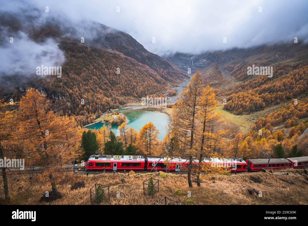 Grum hi-res stock photography and images - Alamy