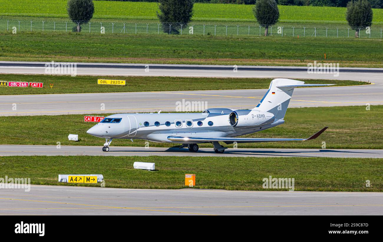 Munich, Germany, 17th Sep 2024: A Gulfstream G500 from BMW Flight ...