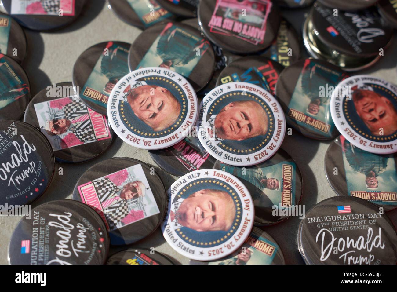 Vendors sell Donald Trump pins and other merchandise on Inauguration ...
