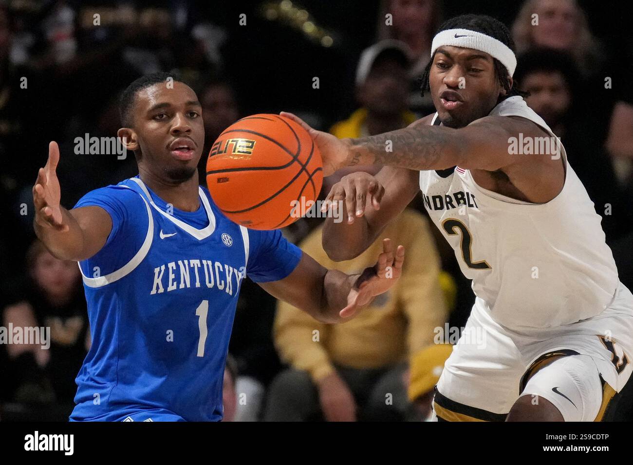 Vanderbilt guard MJ Collins Jr. (2) steals the ball from Kentucky guard ...