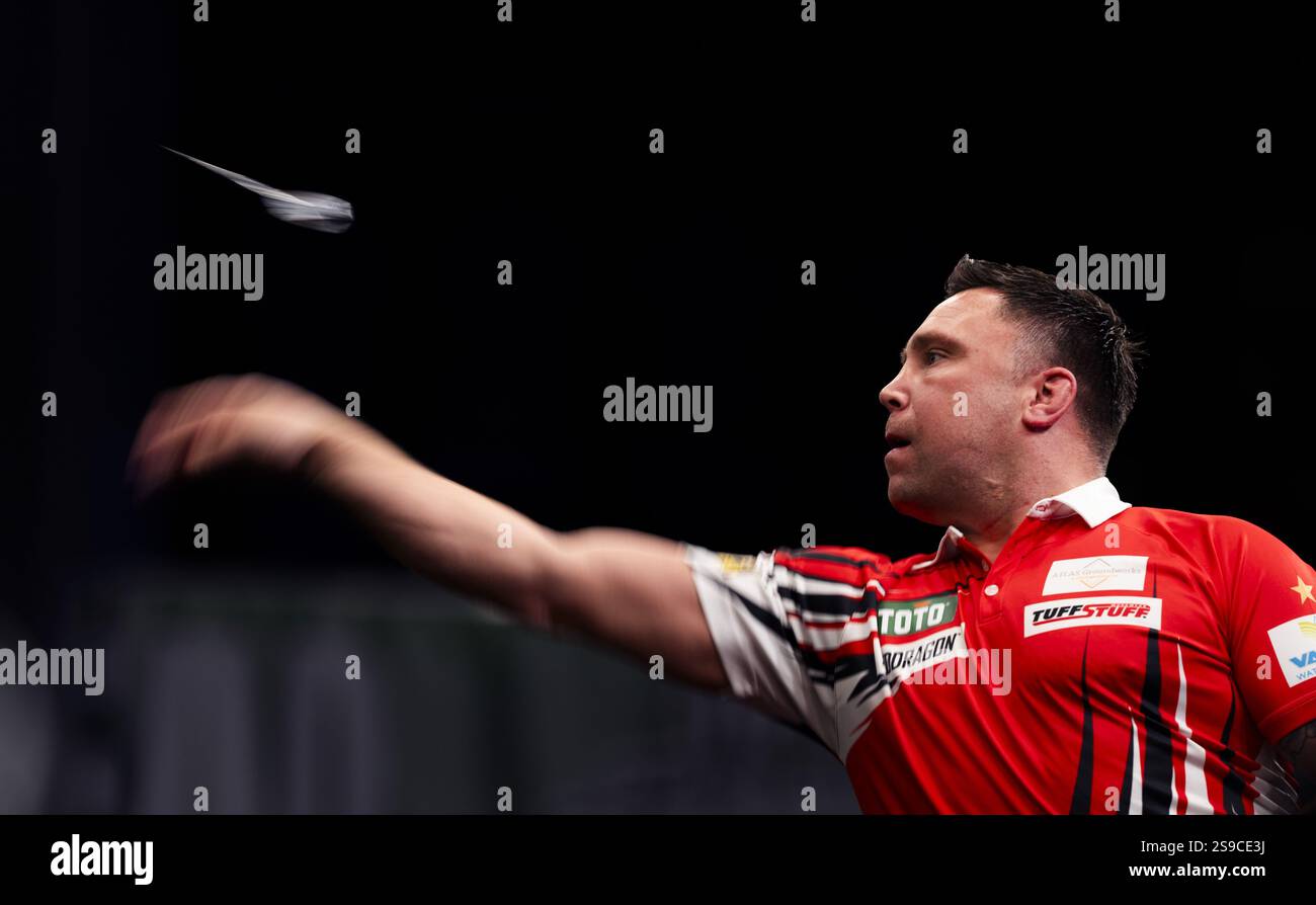 Den Bosch, Netherlands. 25th Jan, 2025. DEN BOSCH - Darter Gerwyn Price ...