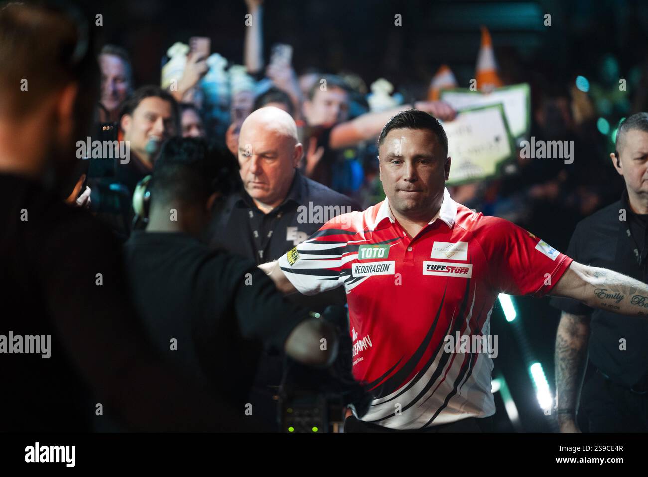 Den Bosch, Netherlands. 25th Jan, 2025. DEN BOSCH - Darter Gerwyn Price ...
