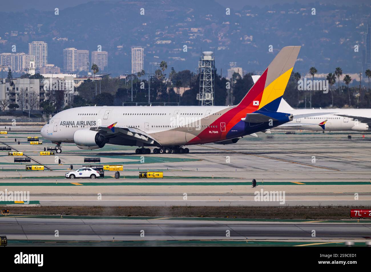 Los Angeles Intl. Airport 1-18-2025 Inglewood, CA USA Asiana Airlines ...