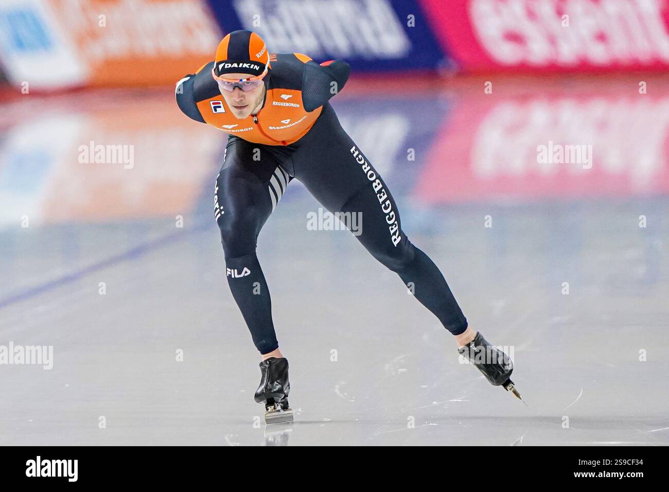 CALGARY, CANADA - JANUARY 25: Marcel Bosker of Netherlands competing ...
