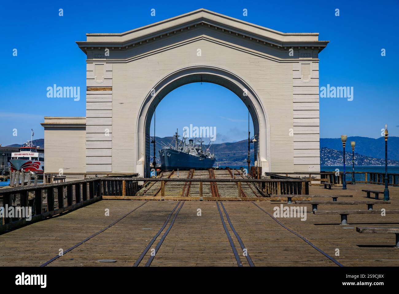 San Francisco, USA - April 30, 2022: The SS Jeremiah O'Brien through ...