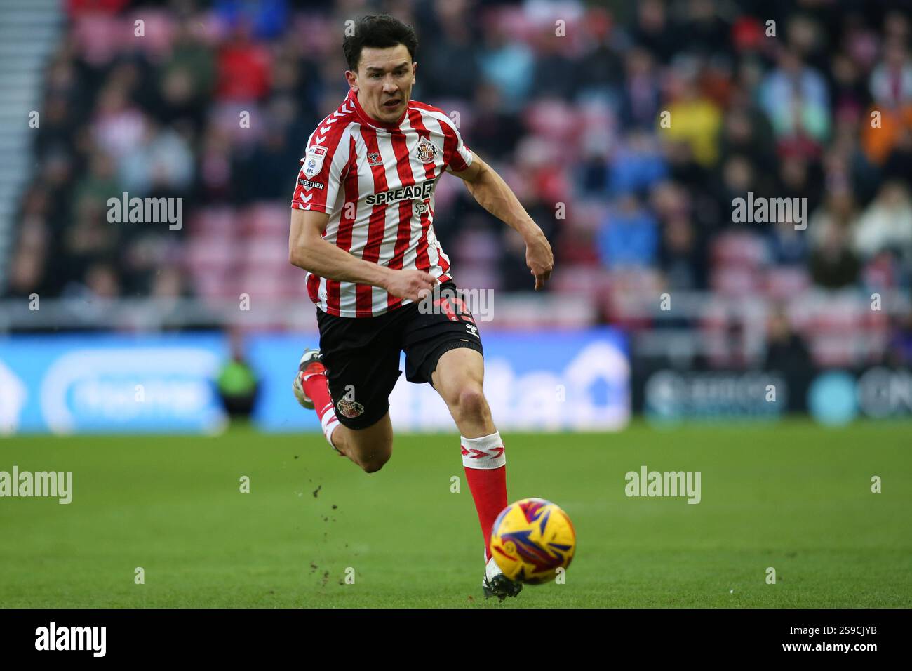 Sunderland's Luke O'Nien during the Sky Bet Championship match between ...