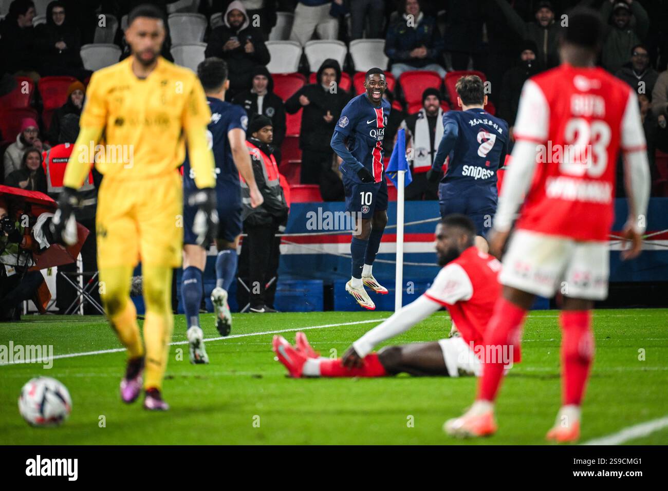 Ousmane DEMBELE of PSG celebrate his goal with teammates during the ...