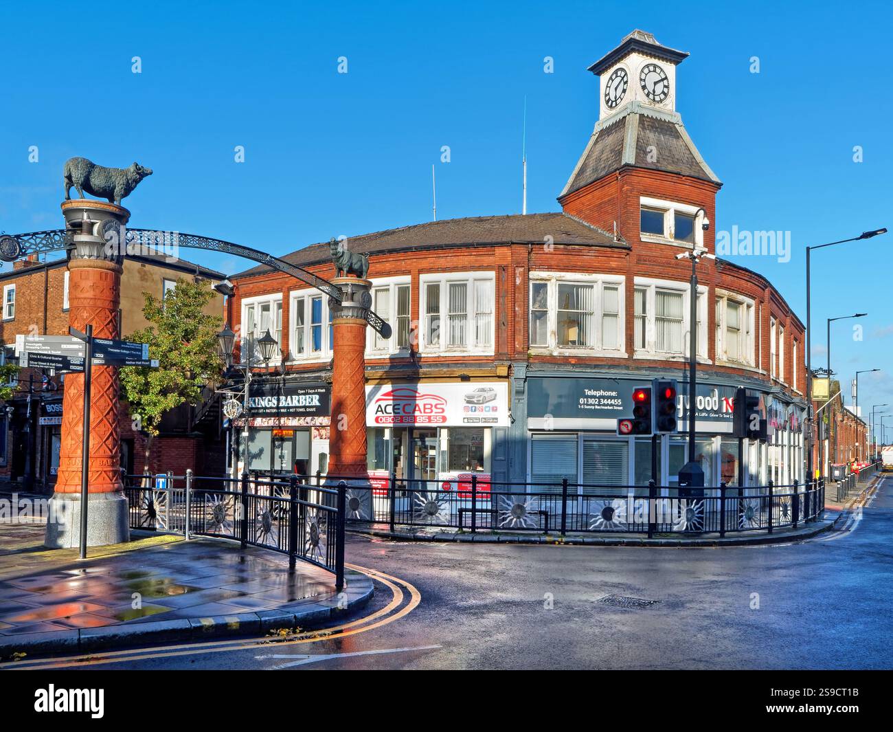 UK, South Yorkshire, Doncaster, Sunny Bar, Sunny Gate Stock Photo - Alamy