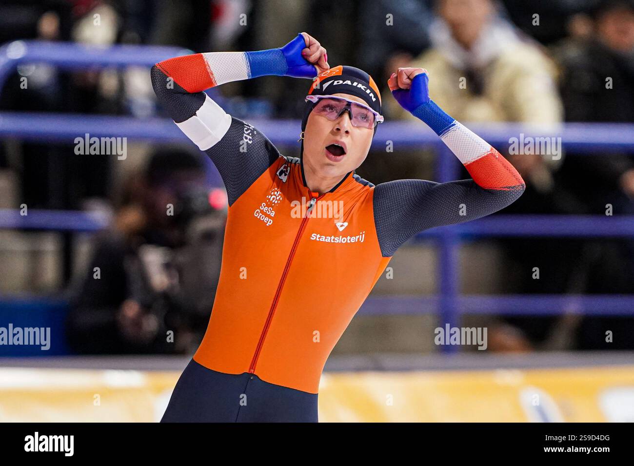 CALGARY, CANADA - JANUARY 25: Joy Beune of Netherlands competing during ...