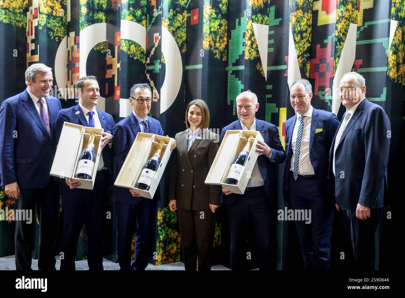 Intrnationale Grüne Woche 2025. Eröffnungsrundgang. Moldau. Mit Cem ...