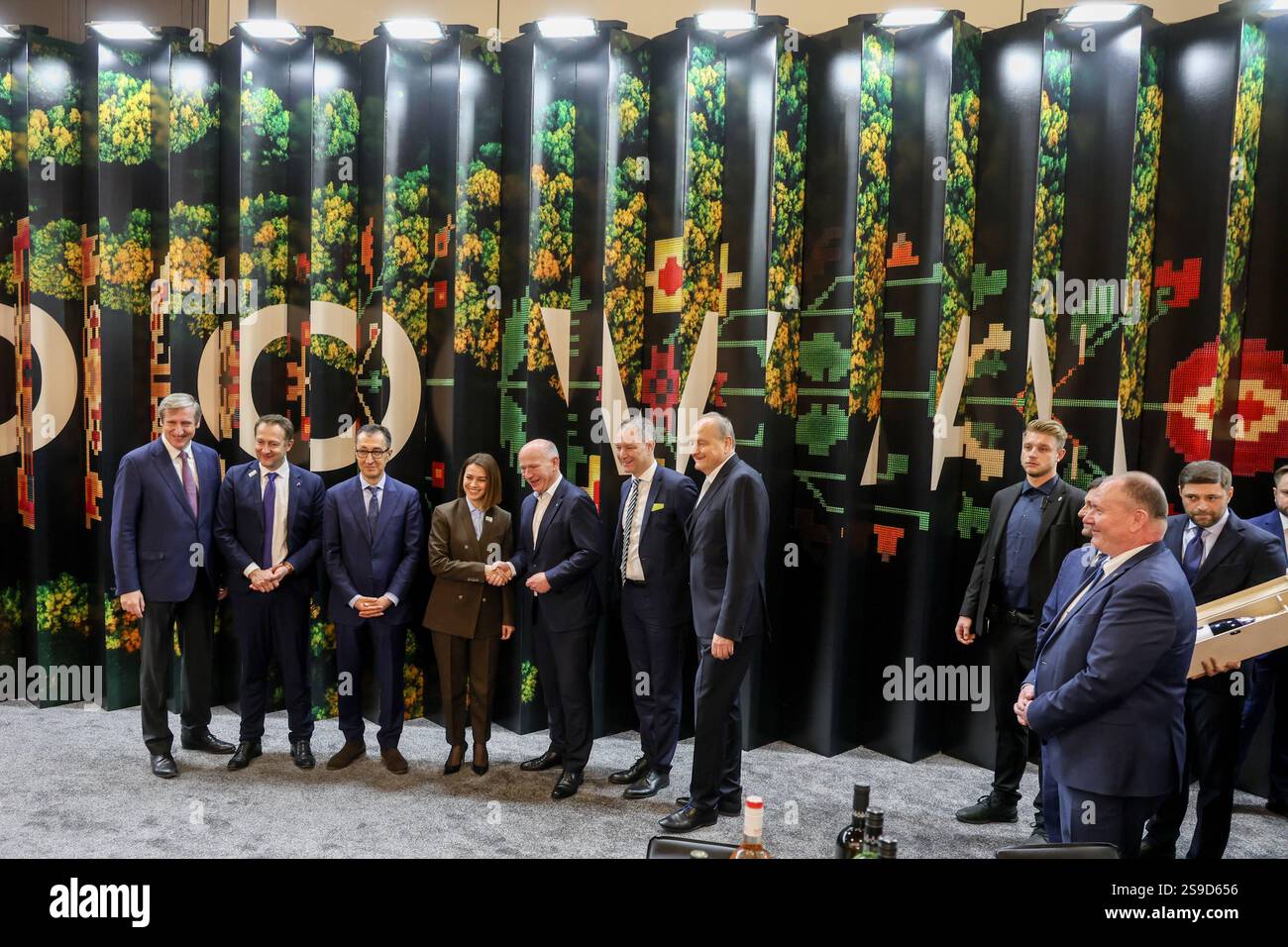 Intrnationale Grüne Woche 2025. Eröffnungsrundgang. Moldau. Mit Cem ...