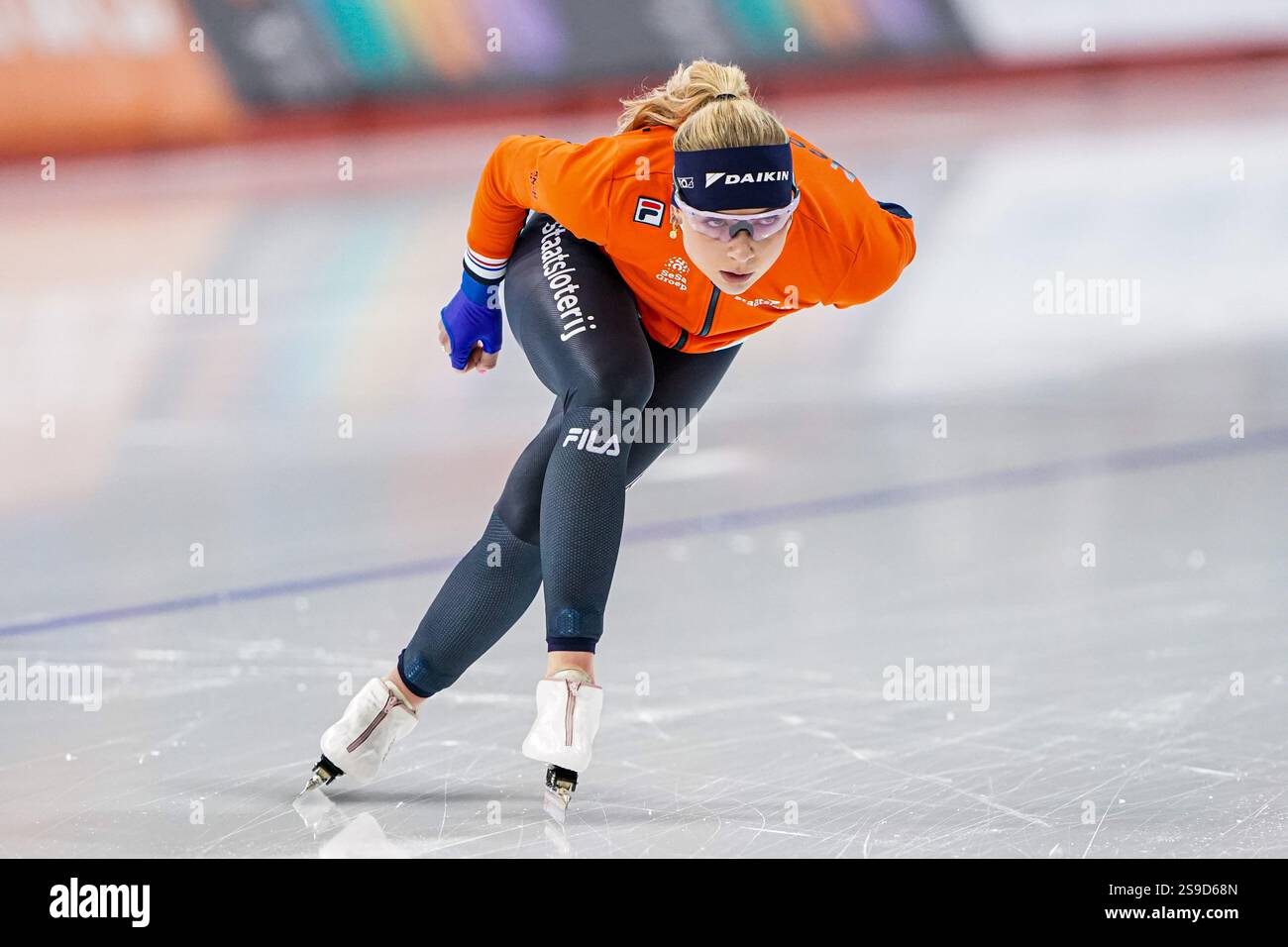 CALGARY, CANADA - JANUARY 25: Joy Beune of Netherlands competing during ...