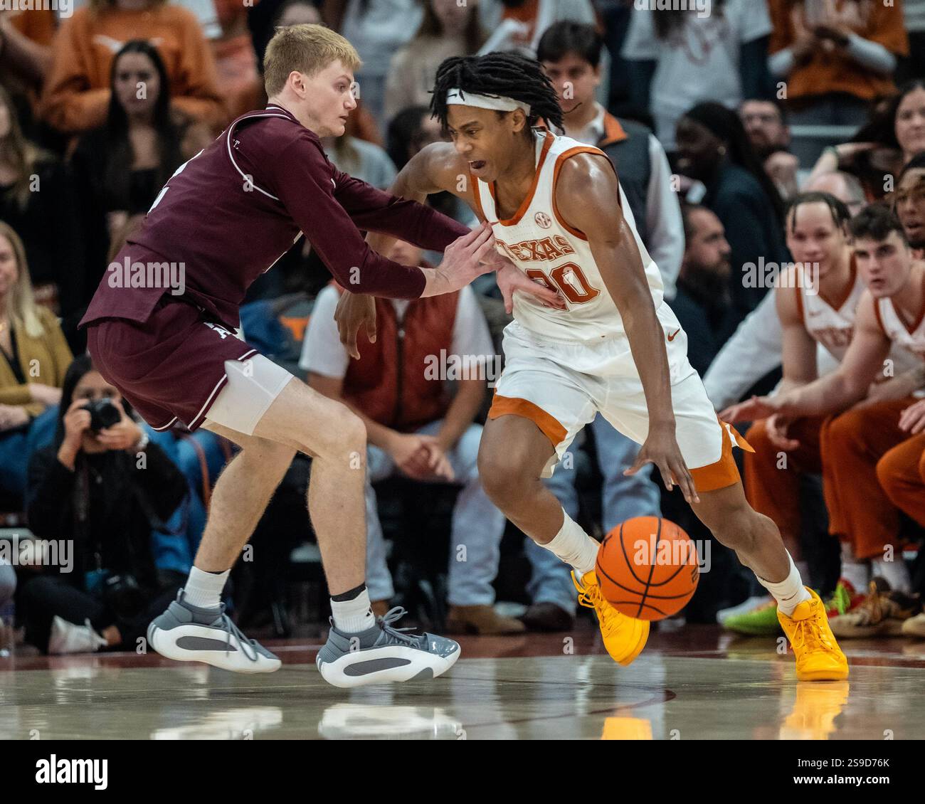Jan 25, 2025. Tre Johnson (20) of the Texas Longhorns in action vs the ...