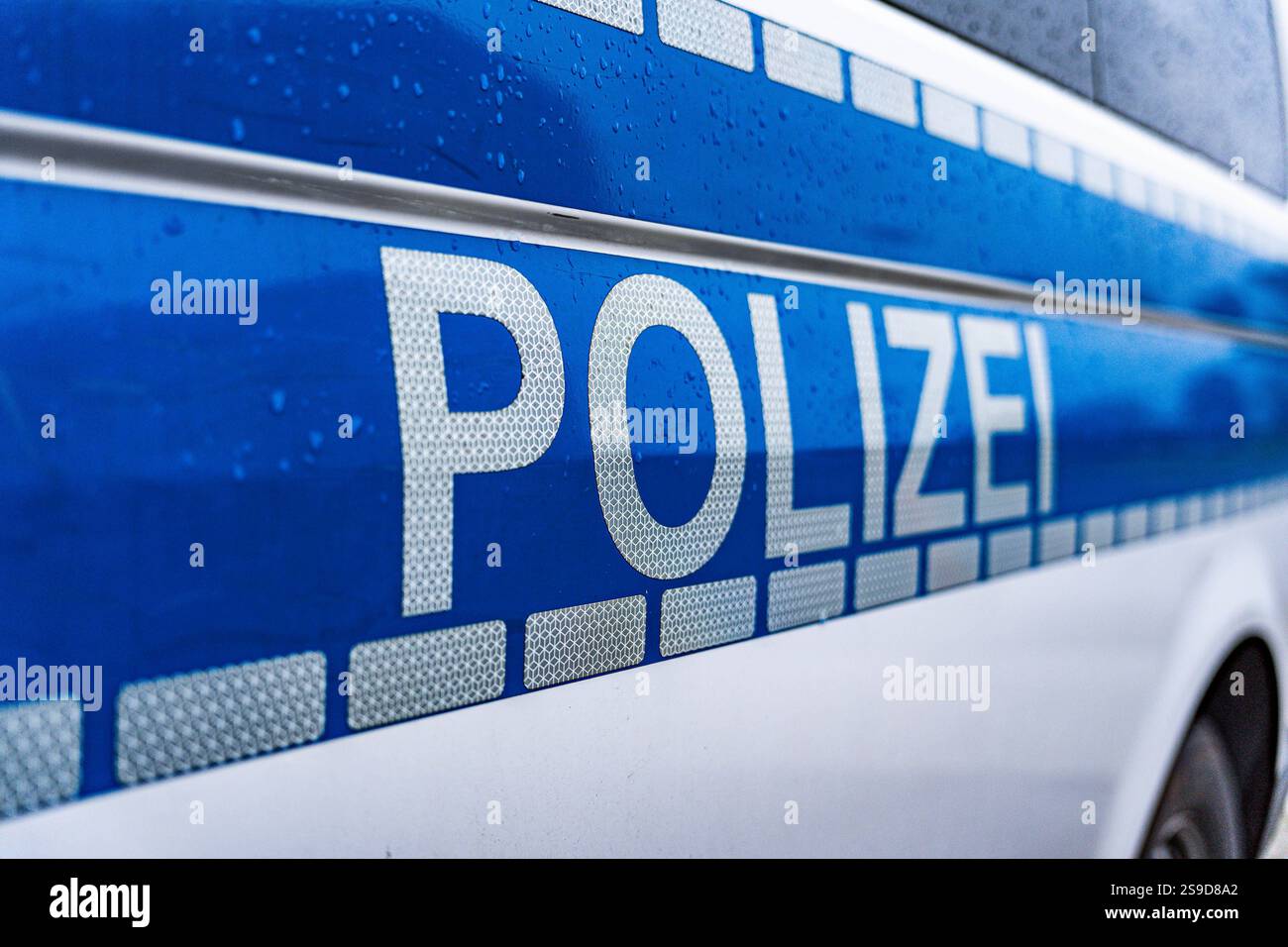 Polizei Berlin Polizei, Einsatzkräfte, Sicherheit: Ein Wagen der ...