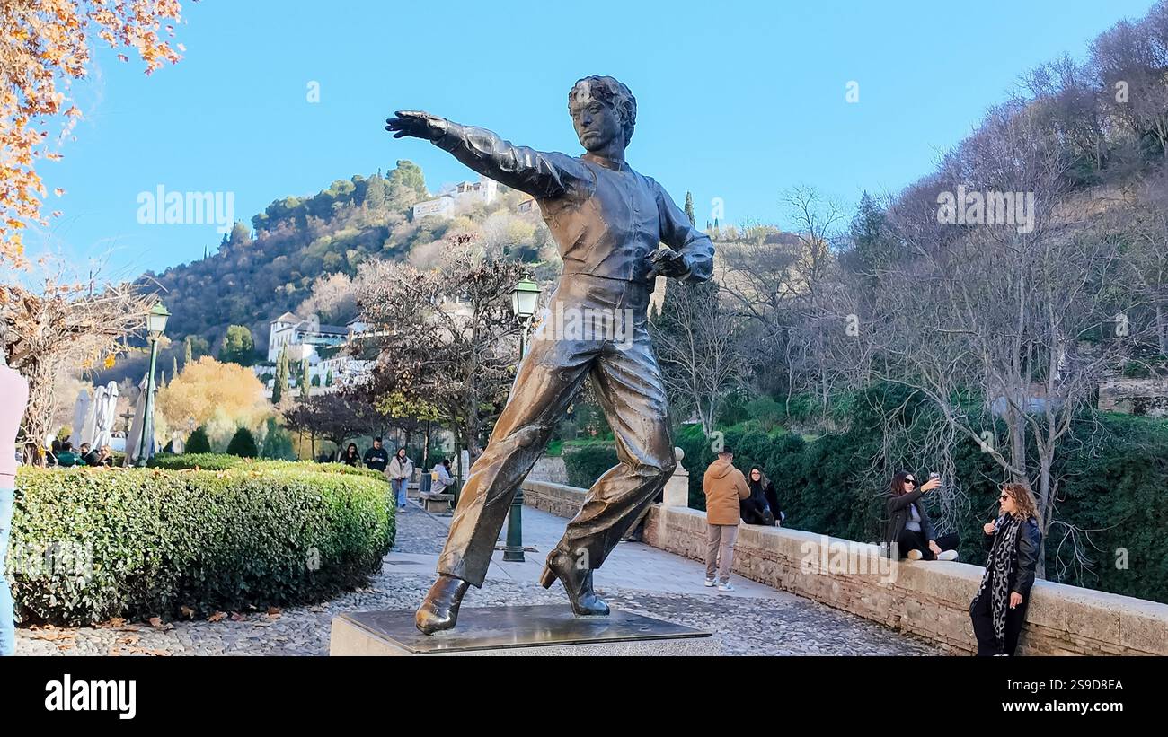 Mario Maya Monument or Monumento a Mario Maya, Carrera del Darro ...