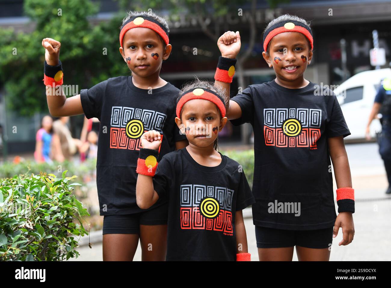 Jennifer, Marika and Grace Jerome from the Jaraowair Kabi Kabi tribe ...